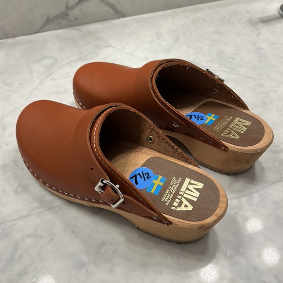 MIA | Shoes | Nwt Mia Wooden Clogs | Poshmark